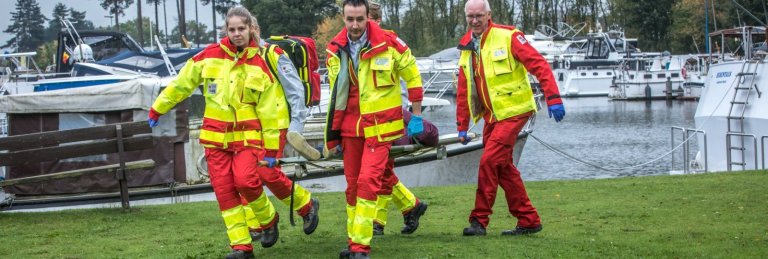 Gewonden vervoeren bij rampen | Rode Kruis